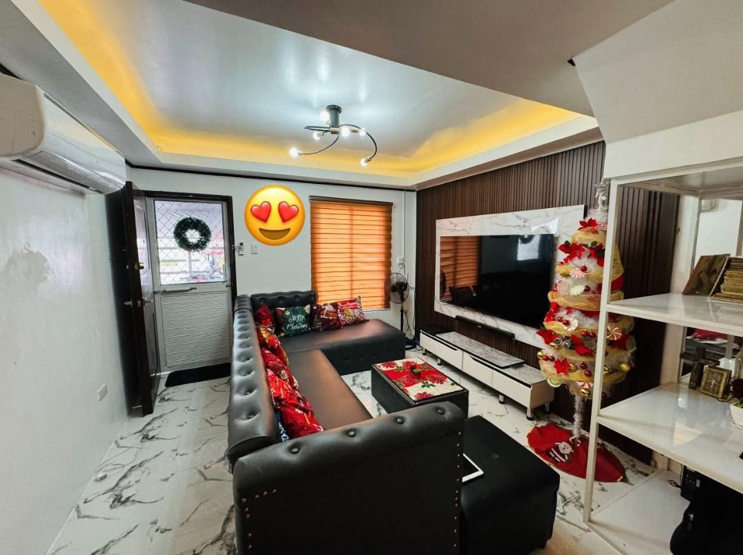 🏡𝐄𝐕𝐄 𝐌𝐎𝐃𝐄𝐋 𝐔𝐍𝐈𝐓 Duplex, Property, For Sale, House & Lot on Carousell
