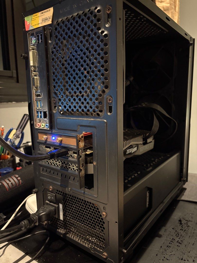 ⚡ AFTERSHOCK GAMING PC | R3 2200G | GTX 1660 Ti | 16GB RAM | PLUG ...