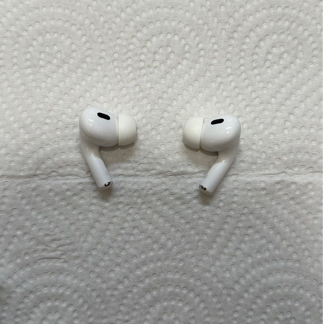 AirPods Pro 2nd Gen with MagSafe Charging Case (USB-C), Audio ...