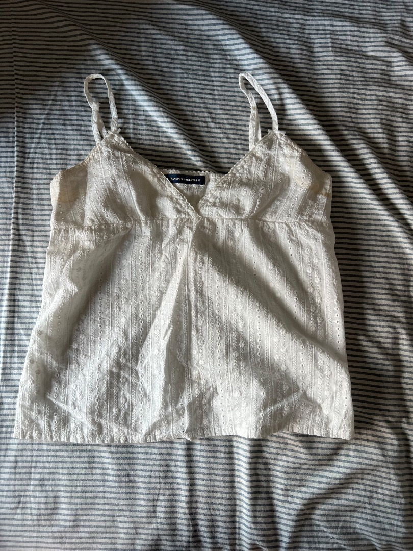 Brandy Melville White Edith Pointelle Tank, Women's Fashion, Tops ...