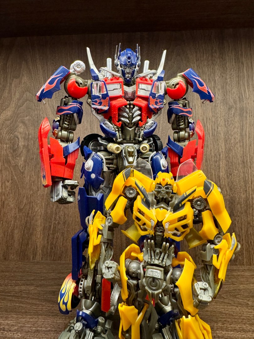 DMK 01 02 Optimus Prime Bumblebee Dark of the moon dotm, Hobbies & Toys ...