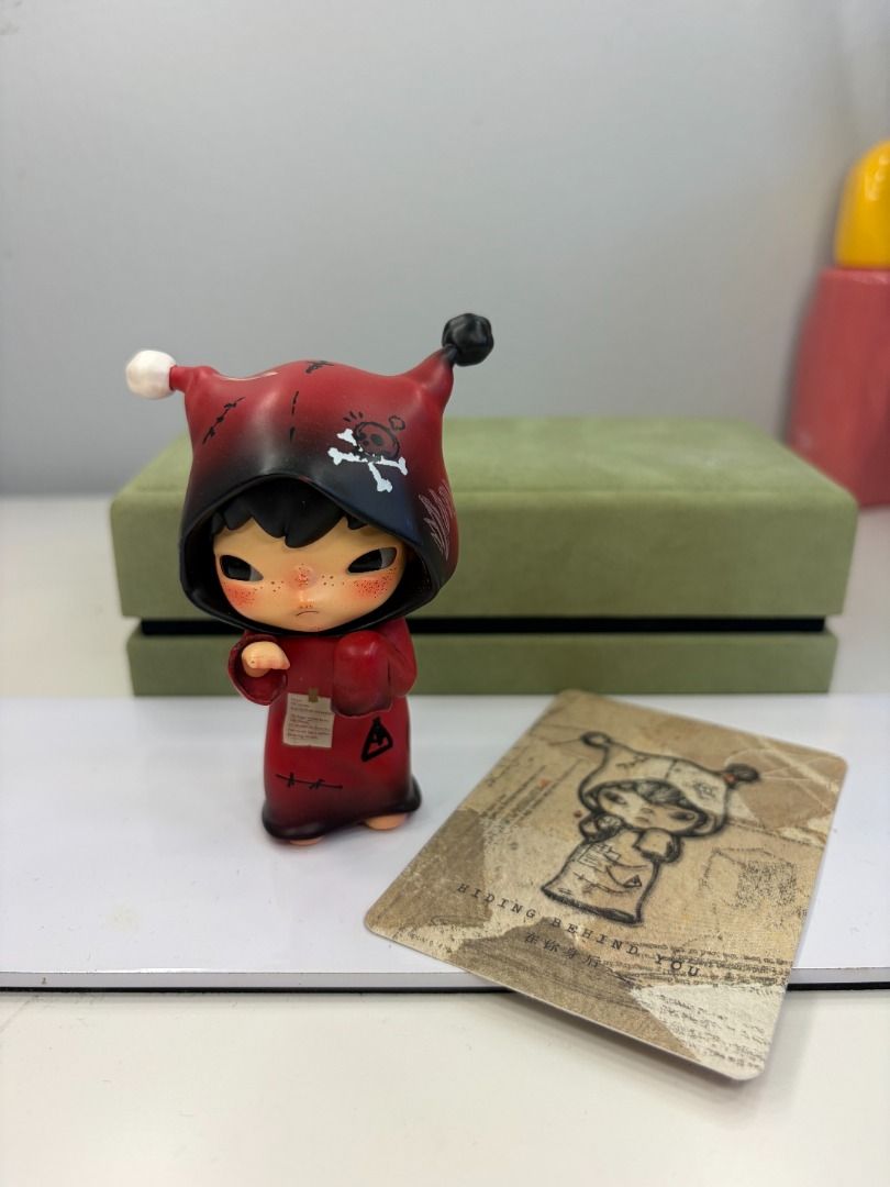 Hirono Echo Series - Hiding Behind You, Hobbies & Toys, Toys & Games on ...