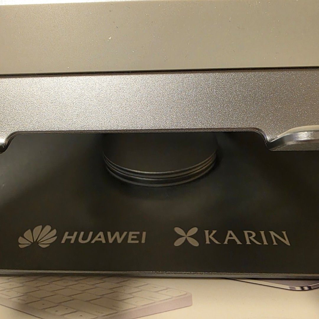Huawei x Karin 筆記本電腦支架, 家庭電器, 吸塵機 ＆ 家居清潔電器 - Carousell