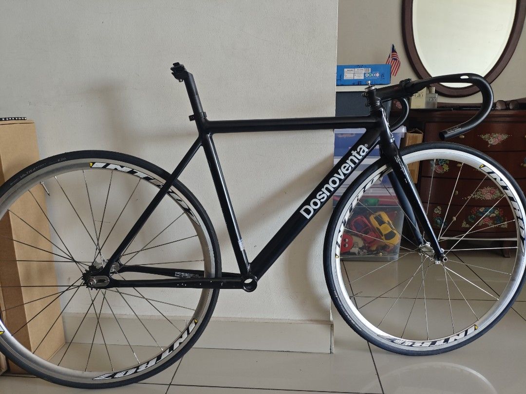 Intro 7 blade spoke fixie/fixed gear Track wheelset with silver wall ...