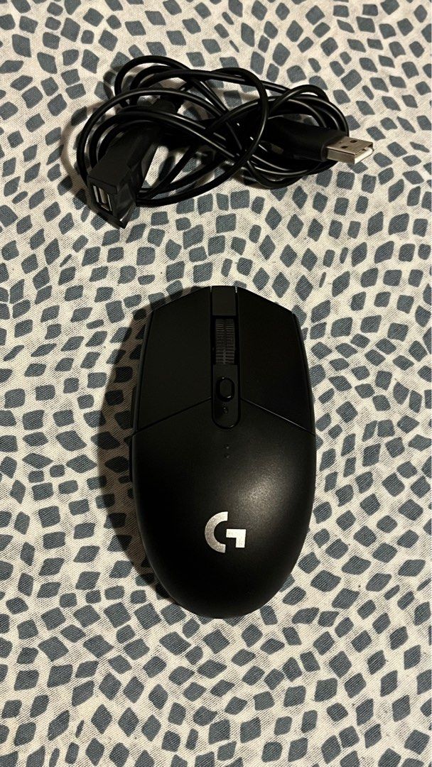 Logitech G304 Wireless Gaming Mouse, Computers & Tech, Parts ...