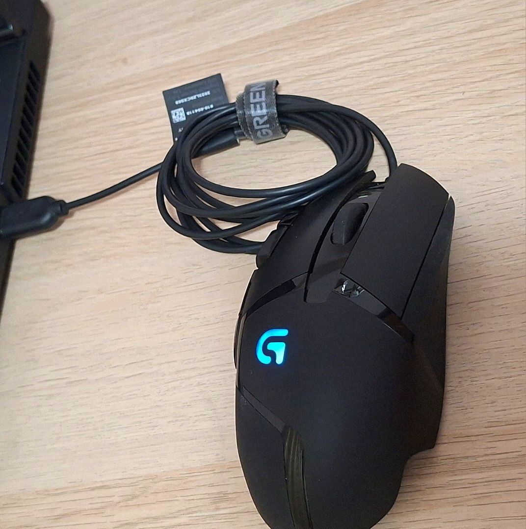 Logitech G402 Hyperion Fury 電競滑鼠 有線 wired, 電腦＆科技, 電腦周邊及配件, 電腦滑鼠及相關產品 ...