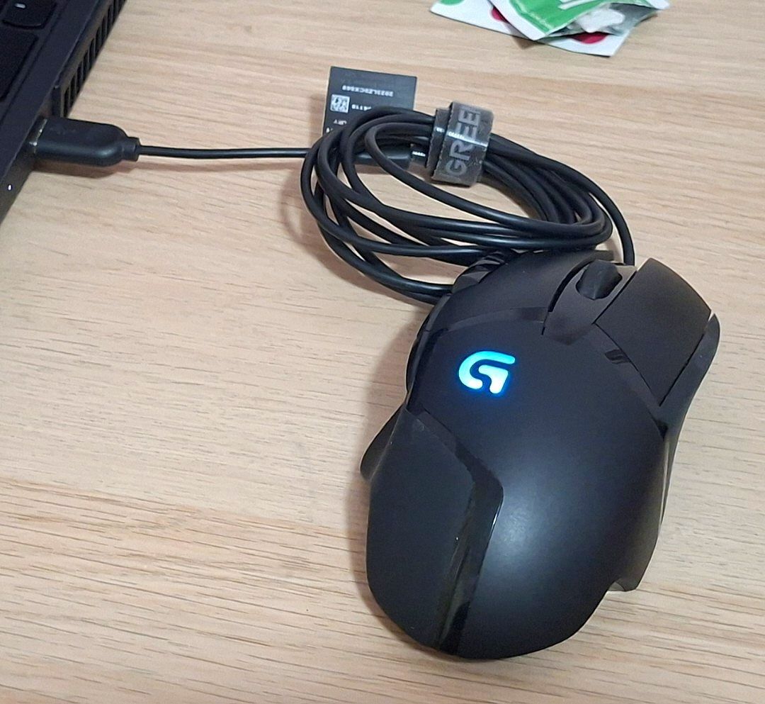 Logitech G402 Hyperion Fury 電競滑鼠 有線 wired, 電腦＆科技, 電腦周邊及配件, 電腦滑鼠及相關產品 ...