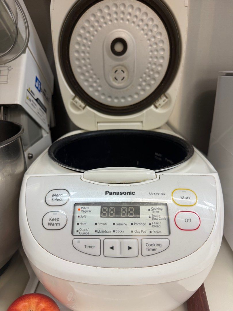 Panasonic Rice Cooker SR-CN188, 家庭電器, 廚房電器, 鍋具 - Carousell
