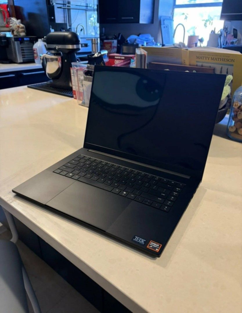 RAZER BLADE 16 (2025) FLAGSHIP AI GAMING LAPTOP|Ryzen AI 9|RTX 5080 ...