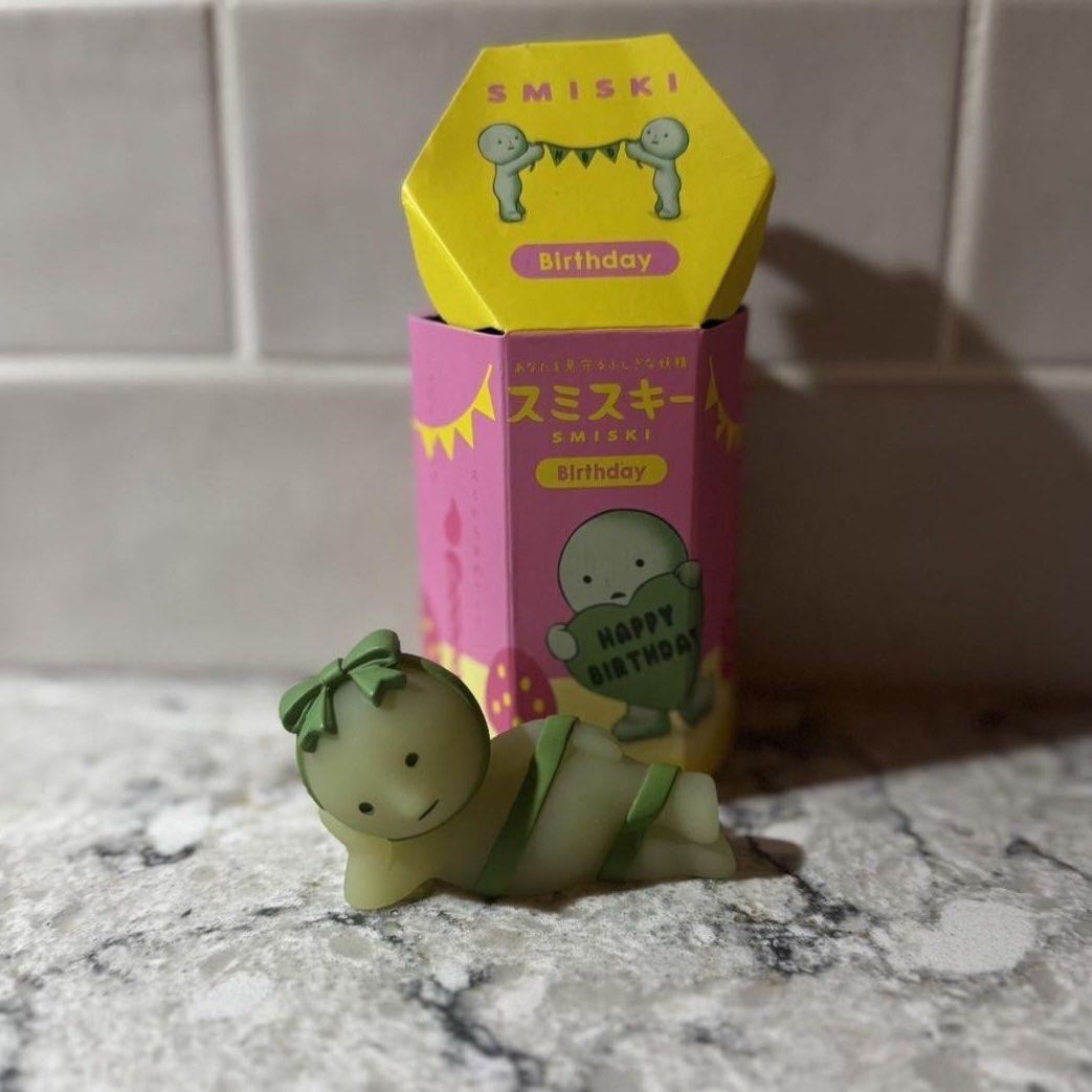 smiski birthday series wrapped up, Hobbies & Toys, Memorabilia ...