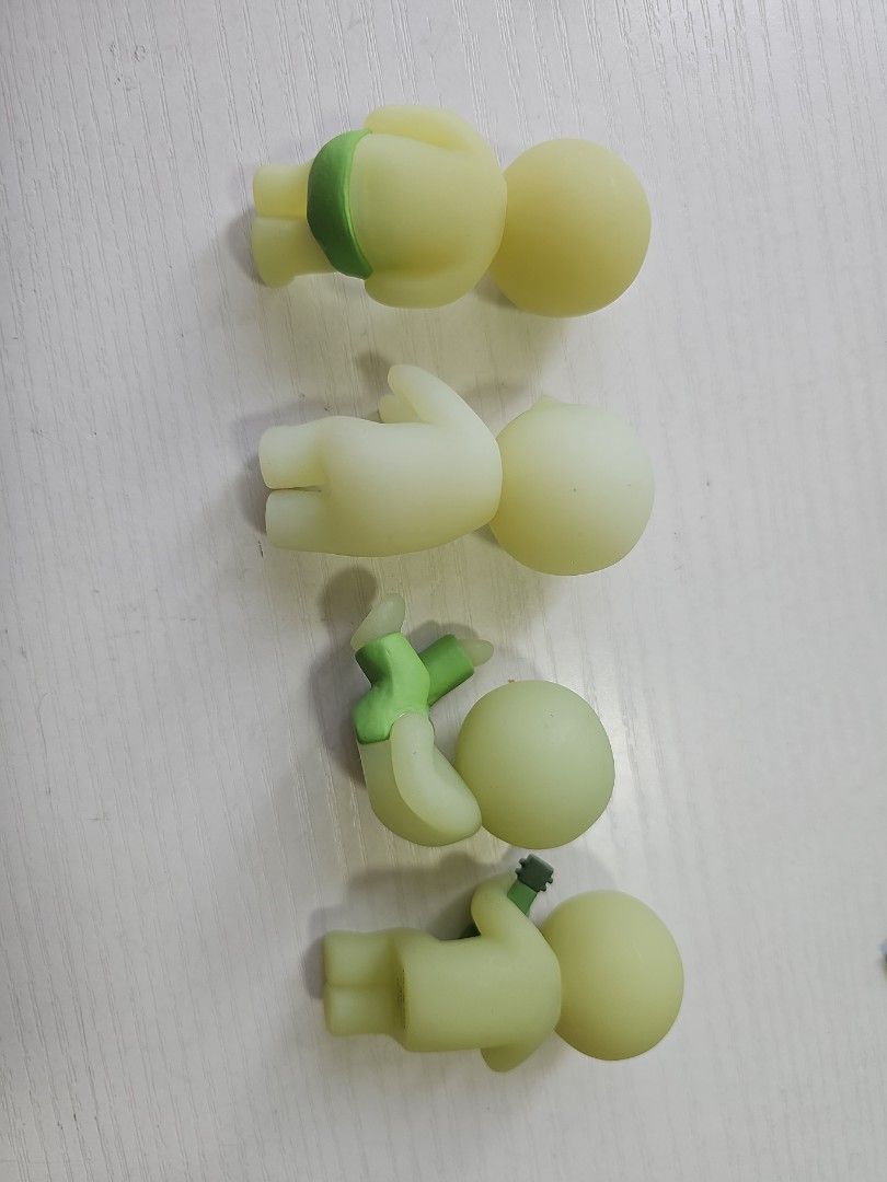 Smiski dressing , series 1 , sunday, Hobbies & Toys, Toys & Games on ...