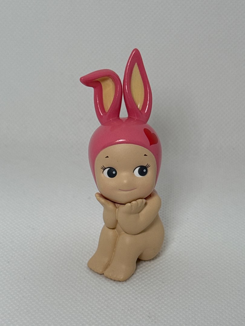 Sonny Angel GOL Secret - Love Pink Secret Rabbit, Hobbies & Toys, Toys ...