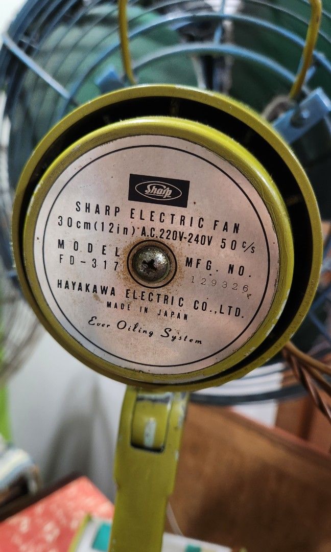 Vintage Sharp Electric Fan model FD-317. (1969), Hobbies & Toys ...