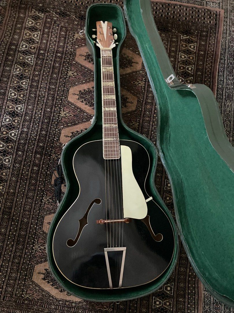1949 Hoyer acoustic archtop guitar (jazz guitar, jazz box, not Gibson ...
