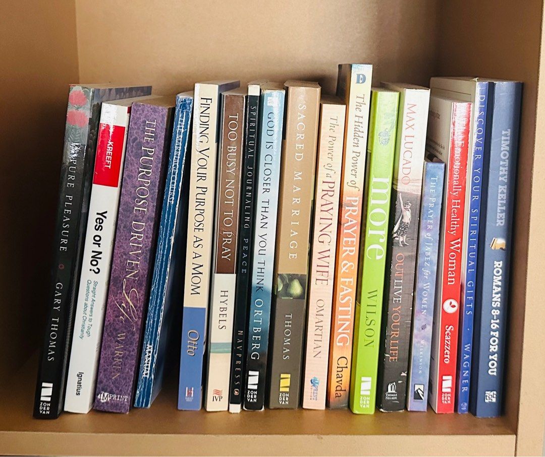 Christian Books - Various Titles, Hobbies & Toys, Books & Magazines ...