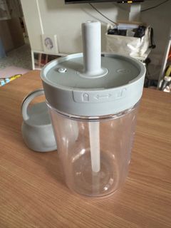 My Melody Water Bottle with Straw, Furniture & Home Living, Kitchenware ...