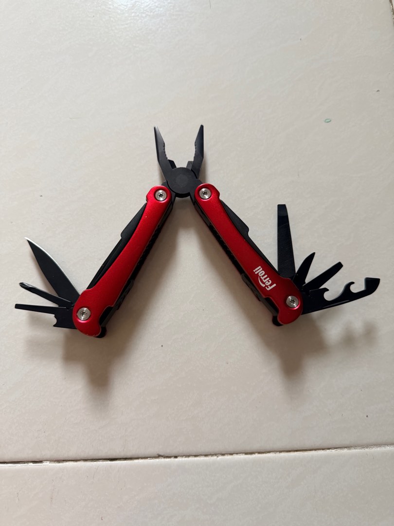 Portable Multi - Function Tool Pocket Red Folding Combination Piler ...