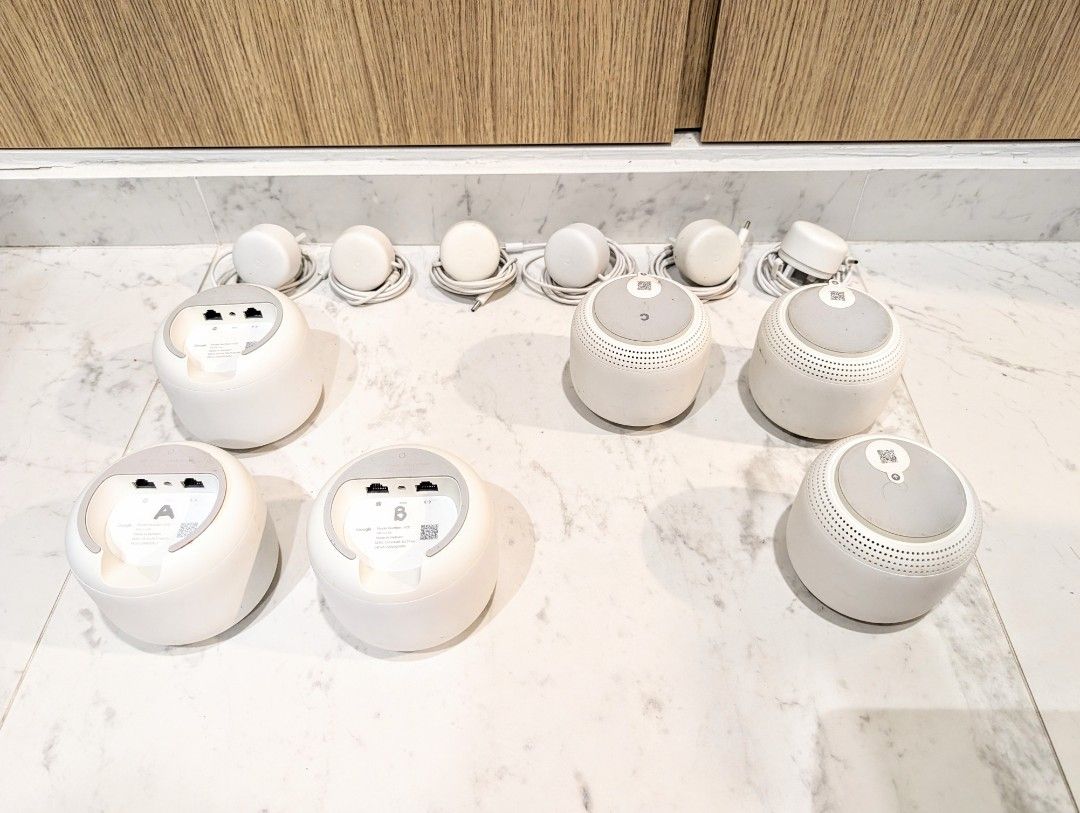 Google Nest Wifi Mesh - 6 pcs ($20/pc), Computers & Tech, Parts ...