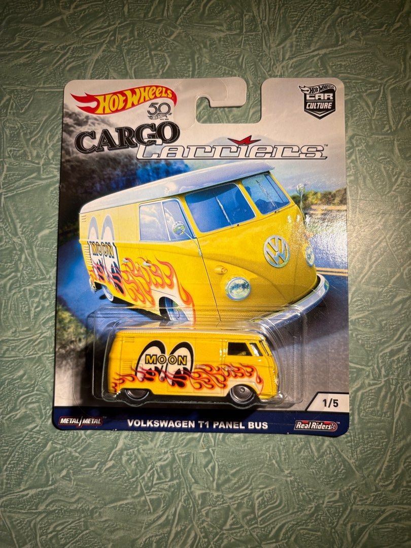 Hot Wheels Car Culture Cargo Carriers Mooneyes Volkswagen T1 Panel Bus ...