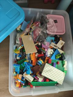 Lego Bulk Building Blocks - Assorted Colors, Hobbies & Toys, Toys ...