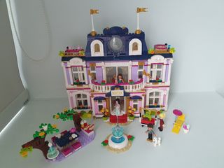 42604 LEGO Friends Heartlake City Shopping Mall, Hobbies & Toys, Toys ...