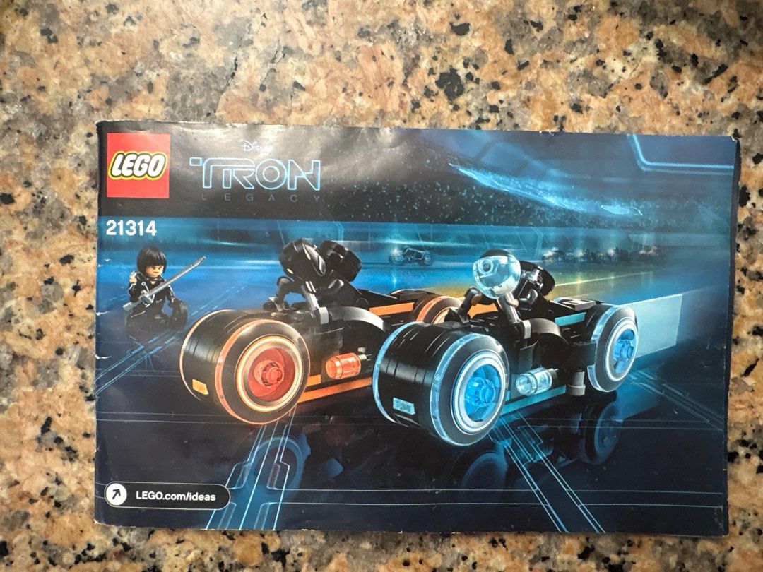 LEGO Ideas 21314 TRON: Legacy Light Cycle Set, Hobbies & Toys, Toys ...