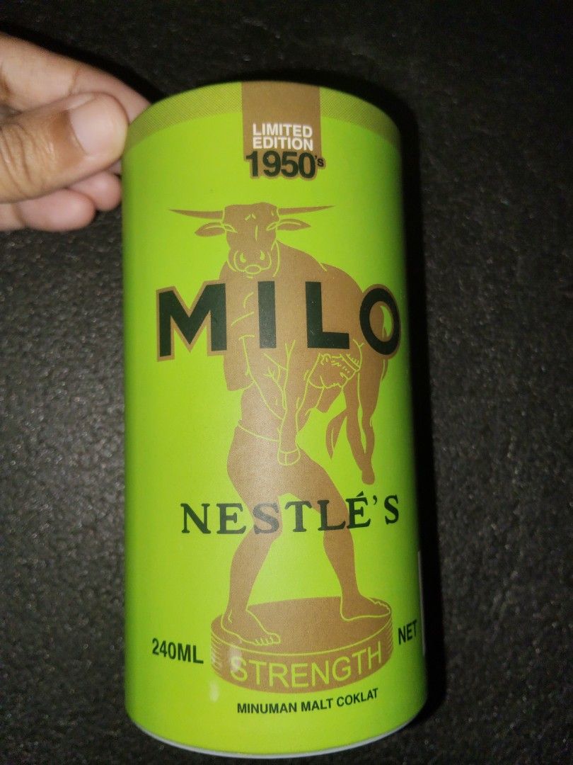 Limited Edition Milo Cans 1950 & 1990, Hobbies & Toys, Collectibles ...