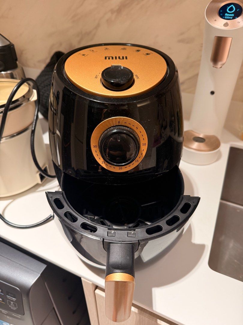 Miui Air Fryer - Black and Gold, TV & Home Appliances, Kitchen ...