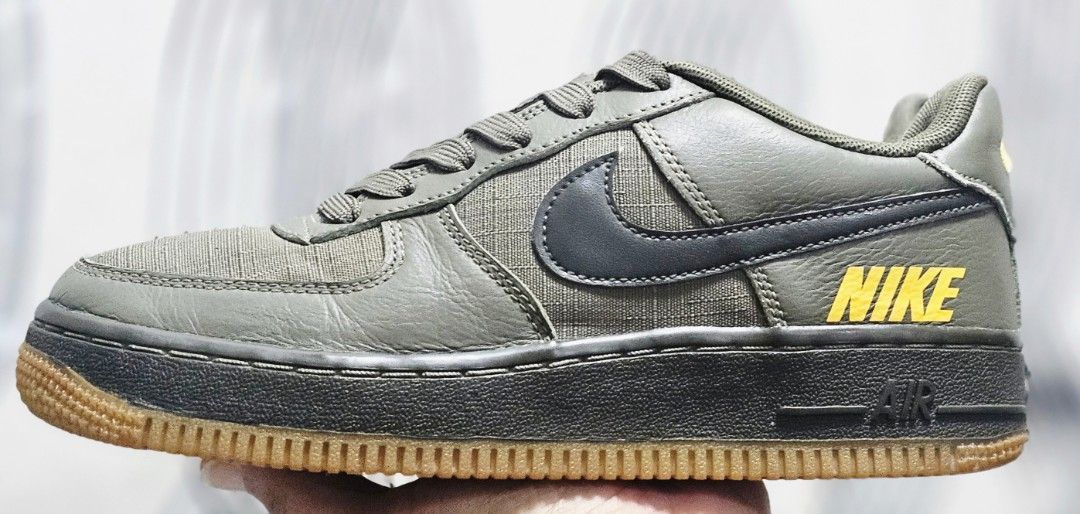 NIKE AIR FORCE 1 LOW LV8 GS GORE-TEX OLIVE, Babies & Kids, Babies ...
