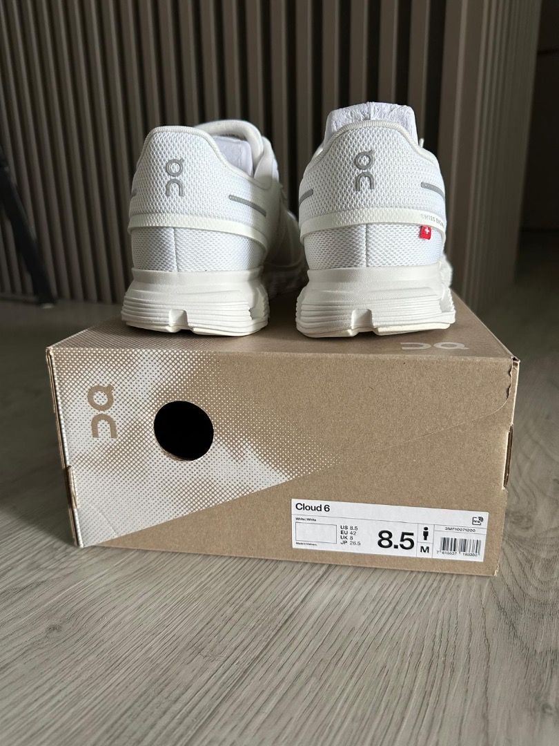 On Cloud 6 White, Men's Fashion, Footwear, Sneakers on Carousell