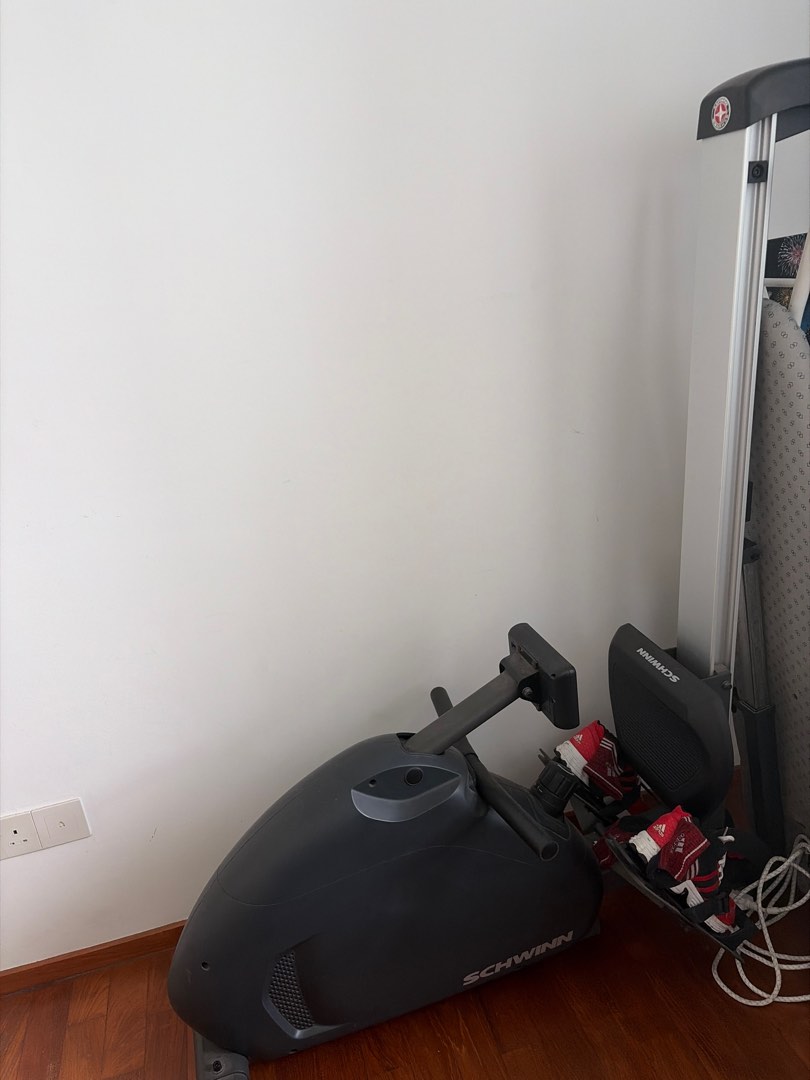 Schwinn crewmaster rowing machine, Sports Equipment, Exercise & Fitness ...