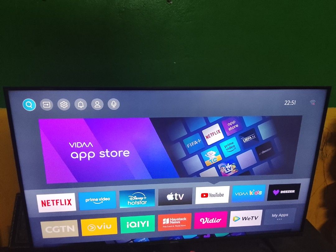 SMART TV HISENSE UHD 4K 43INCHI, TV & Home Appliances, TV ...