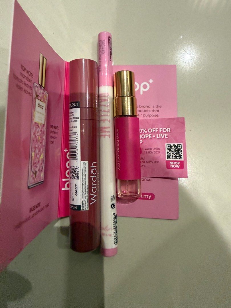 Wardah Lipstick, Bloop+ Perfume, and Dazzle Me Eyeliner, Beauty ...