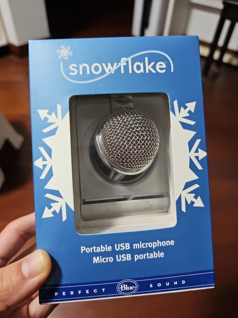 blue snowflake microphone