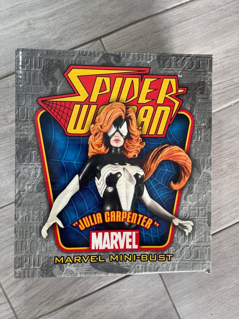 Bowen Designs Spider-Woman Mini-Bust, Hobbies & Toys, Toys & Games on ...