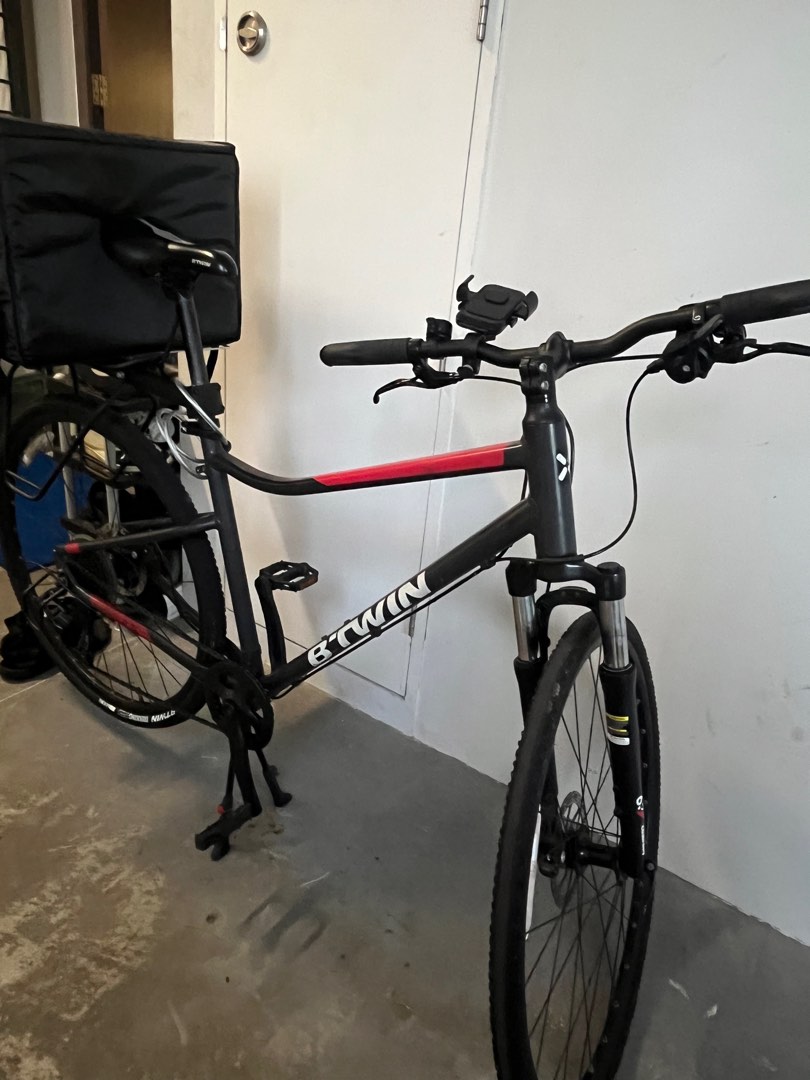 BTWIN Riverside 500 Hybrid Bike, Sports Equipment, Bicycles & Parts, Bicycles on Carousell
