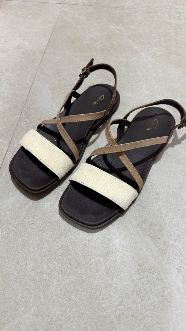 Clarks Brown and Cream Sandals, Women's Fashion, Footwear, Sandals on ...