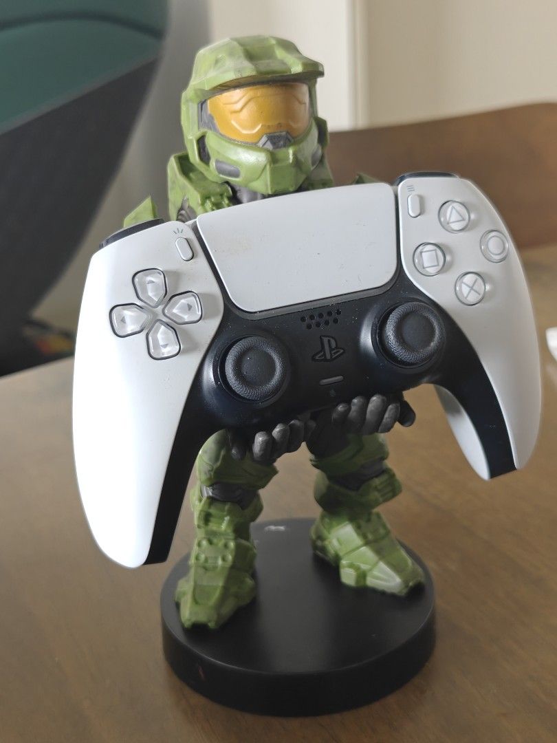 Exquisite Gaming Cable Guys - Halo Infinite Master Chief - Cable Guy ...