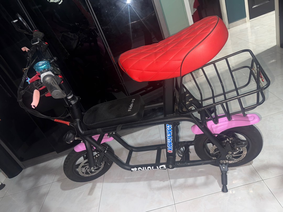 Fiido scooter, Sports Equipment, Bicycles & Parts, Bicycles on Carousell