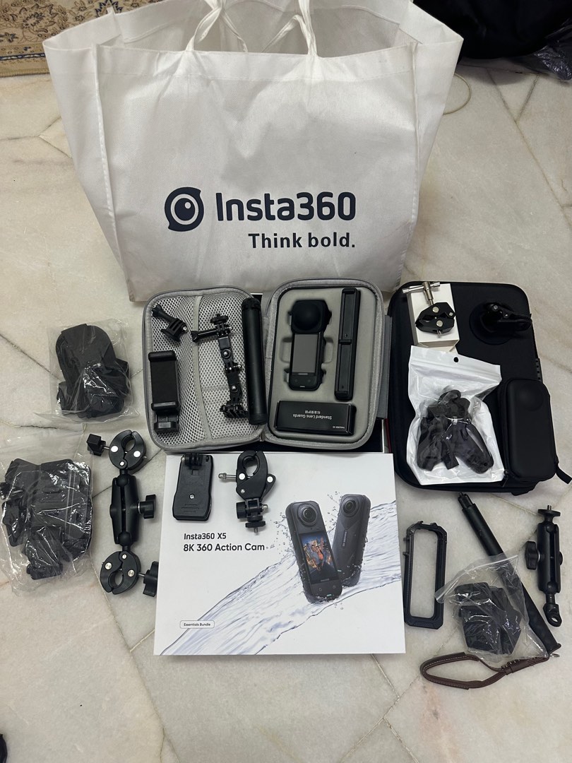 INSTA360 X5, Photography, Cameras on Carousell