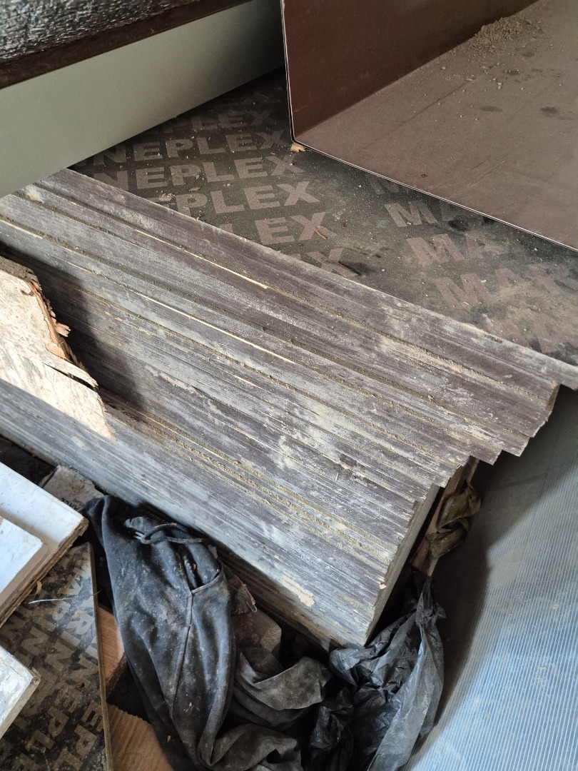 Phenolic Board 3/4 Marineplex, Commercial & Industrial, Construction ...