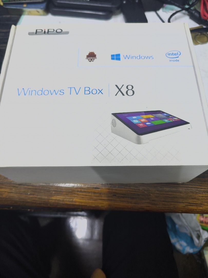 Pipo X8 Windows TV Box, 家庭電器, 電視 & 其他娛樂, 串流媒體及集線器 - Carousell