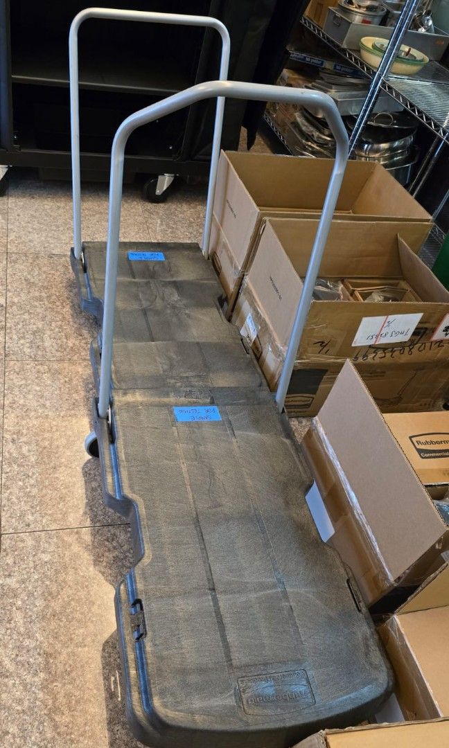 Triple trolley with user friendly handle, standard duty with 5 in ...