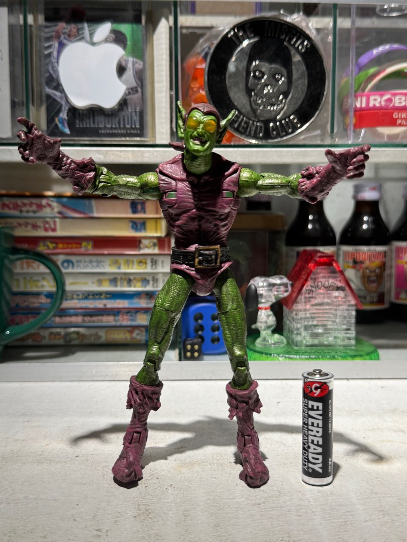 Vintage Marvel Toy Biz Green Goblin Action Figure, Hobbies & Toys, Toys ...