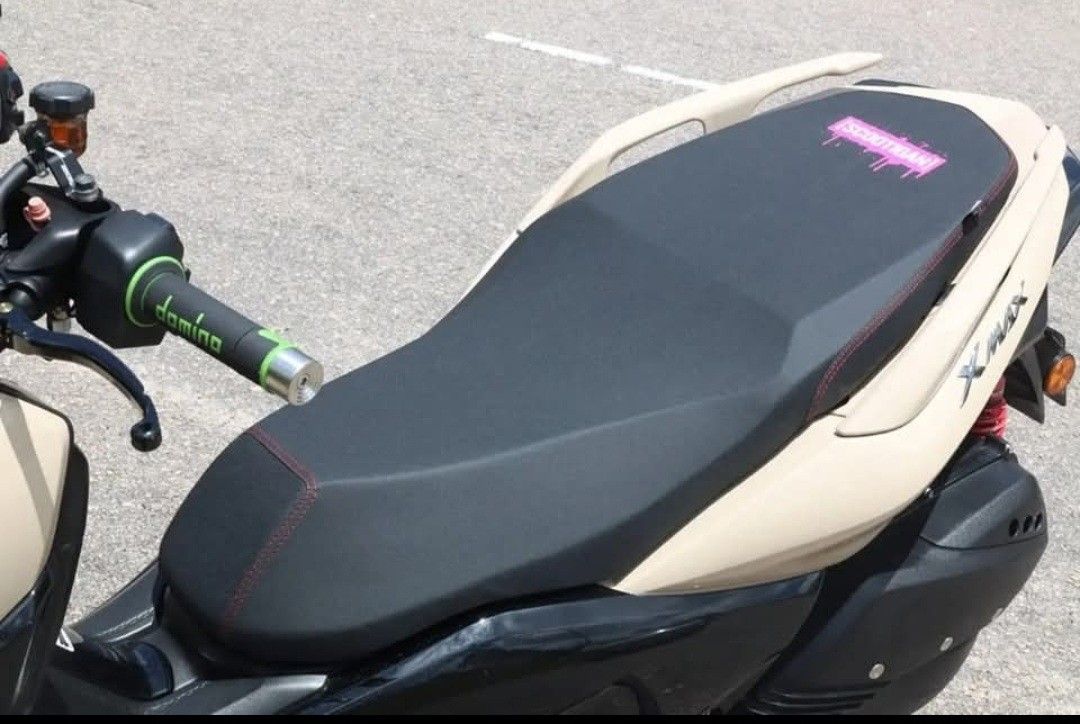 Xmax Scootigan 2 Step Flat Seat, Motorcycles, Motorcycle Accessories on ...