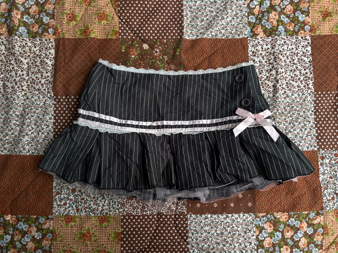 [sold] bow lace cutecore coquette mini skirt, Women's Fashion, Bottoms ...