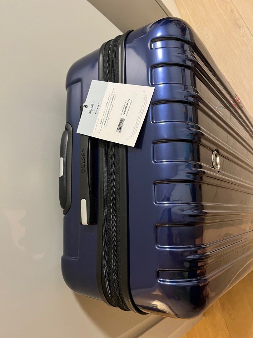 🔥 ️🧳 Delsey Helium Aero Suitcase Navy Blue 29”, Hobbies & Toys, Travel ...