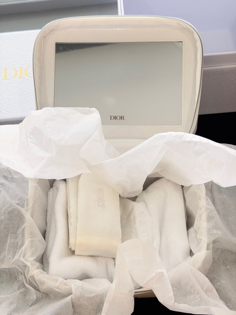 Dior Makeup Vanity Case - VIP Exclusive , Luxury, Bags & Wallets on ...