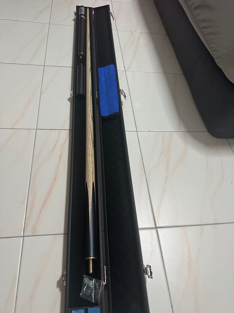 KS Pool Cue with Case, Sports Equipment, Sports & Games, Billiards ...
