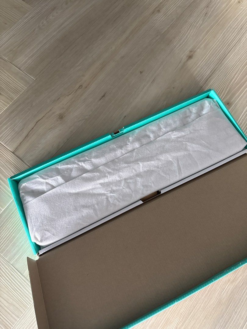 Logitech Signature Slim K950 Keyboard - Brand New, Computers & Tech ...